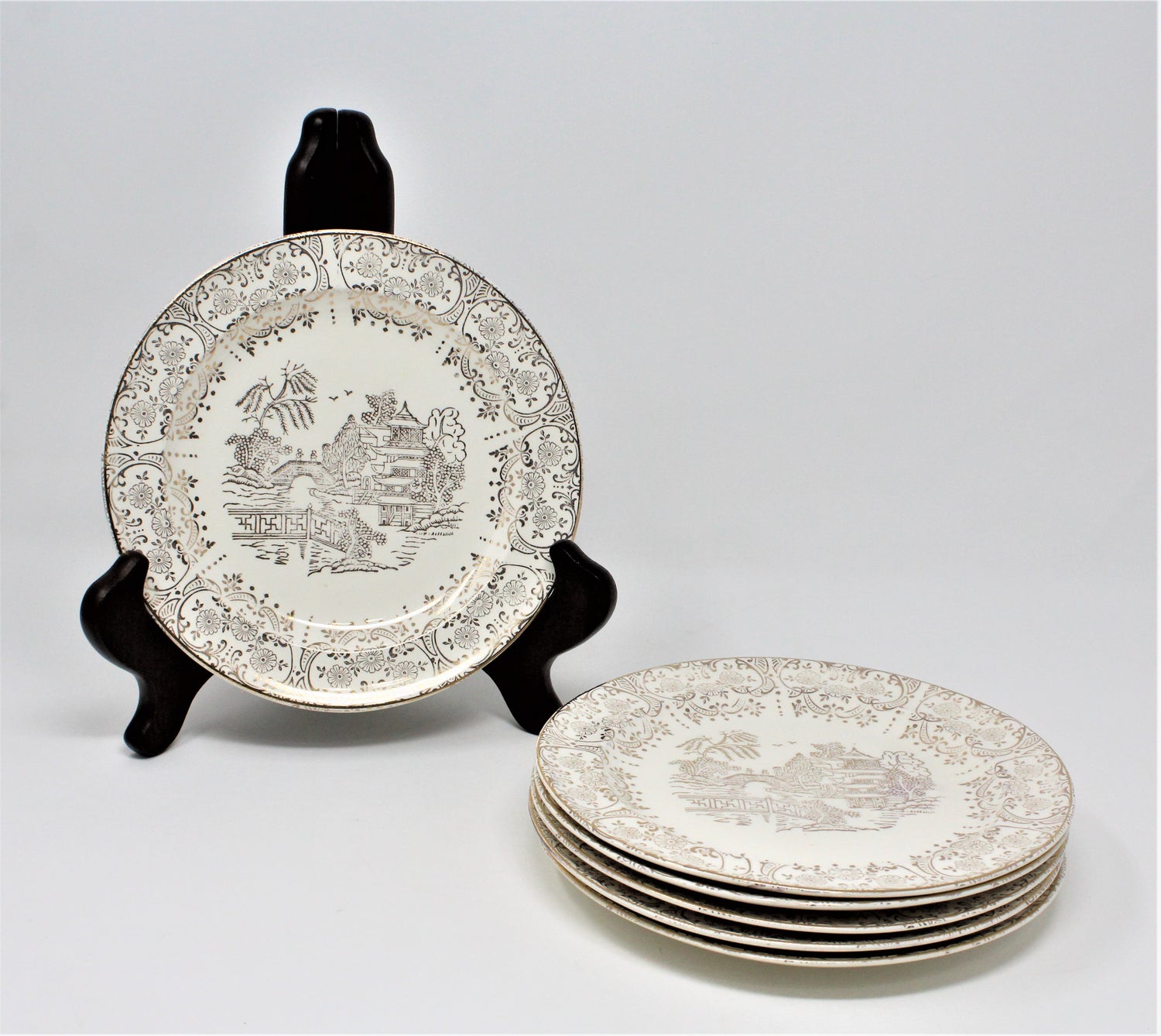 Plates – Antigo Trunk